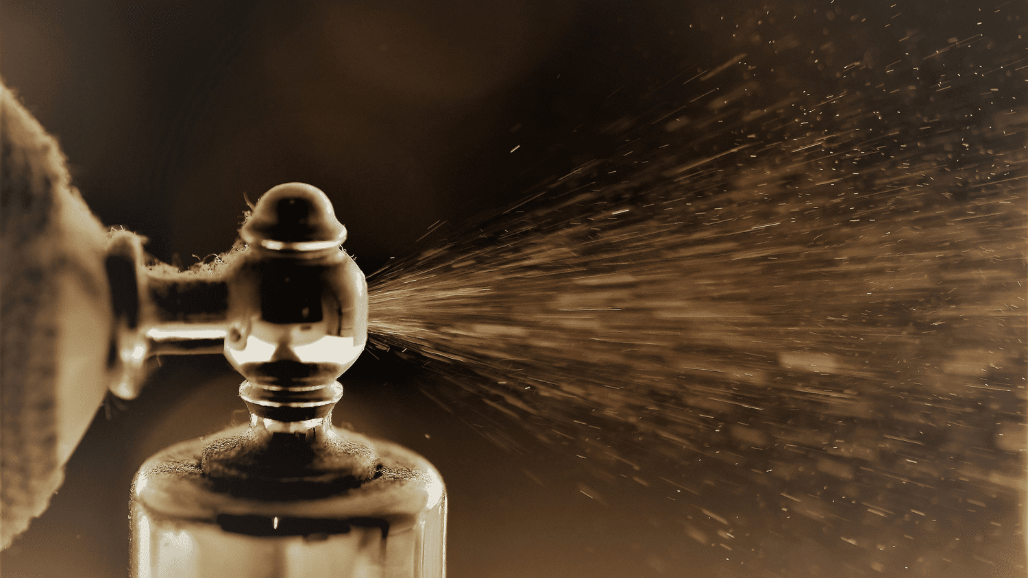 Bespoke perfume design | Create Your Signature Scent Today — Fragranzi