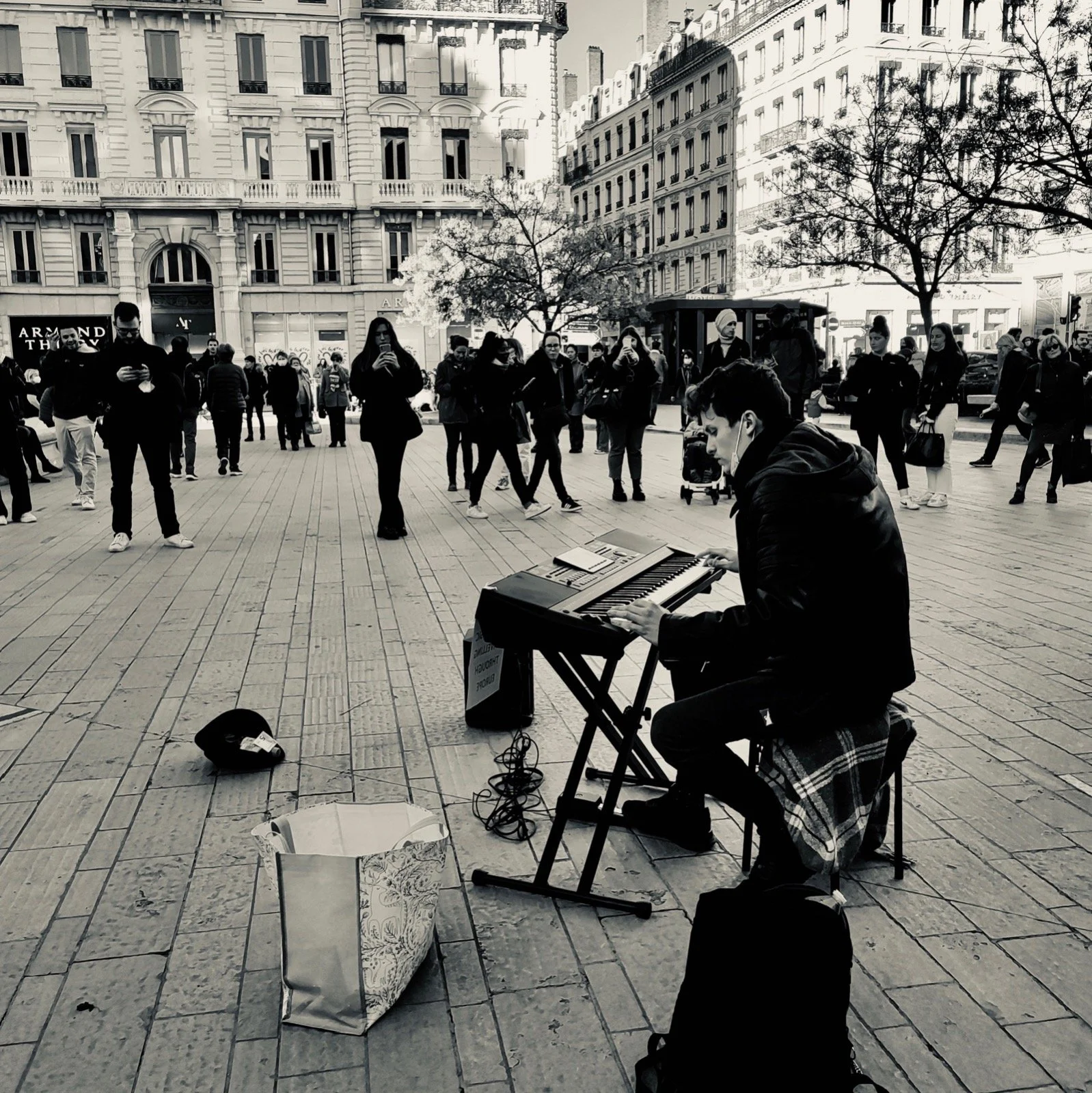 BIOGRAPHY — James Malikey