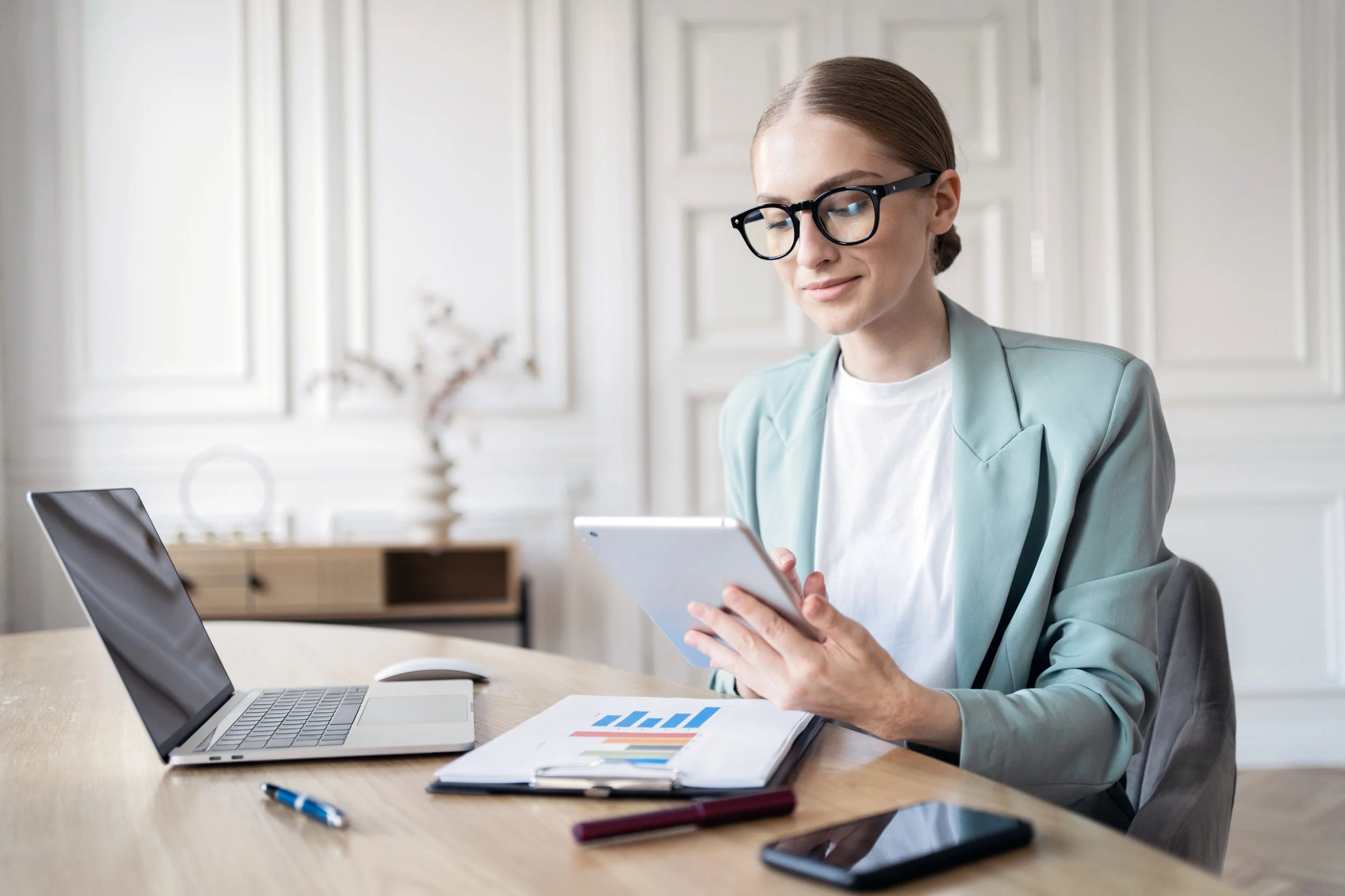 "The Ultimate Guide to Setting Realistic Financial Goals for Achieving ...