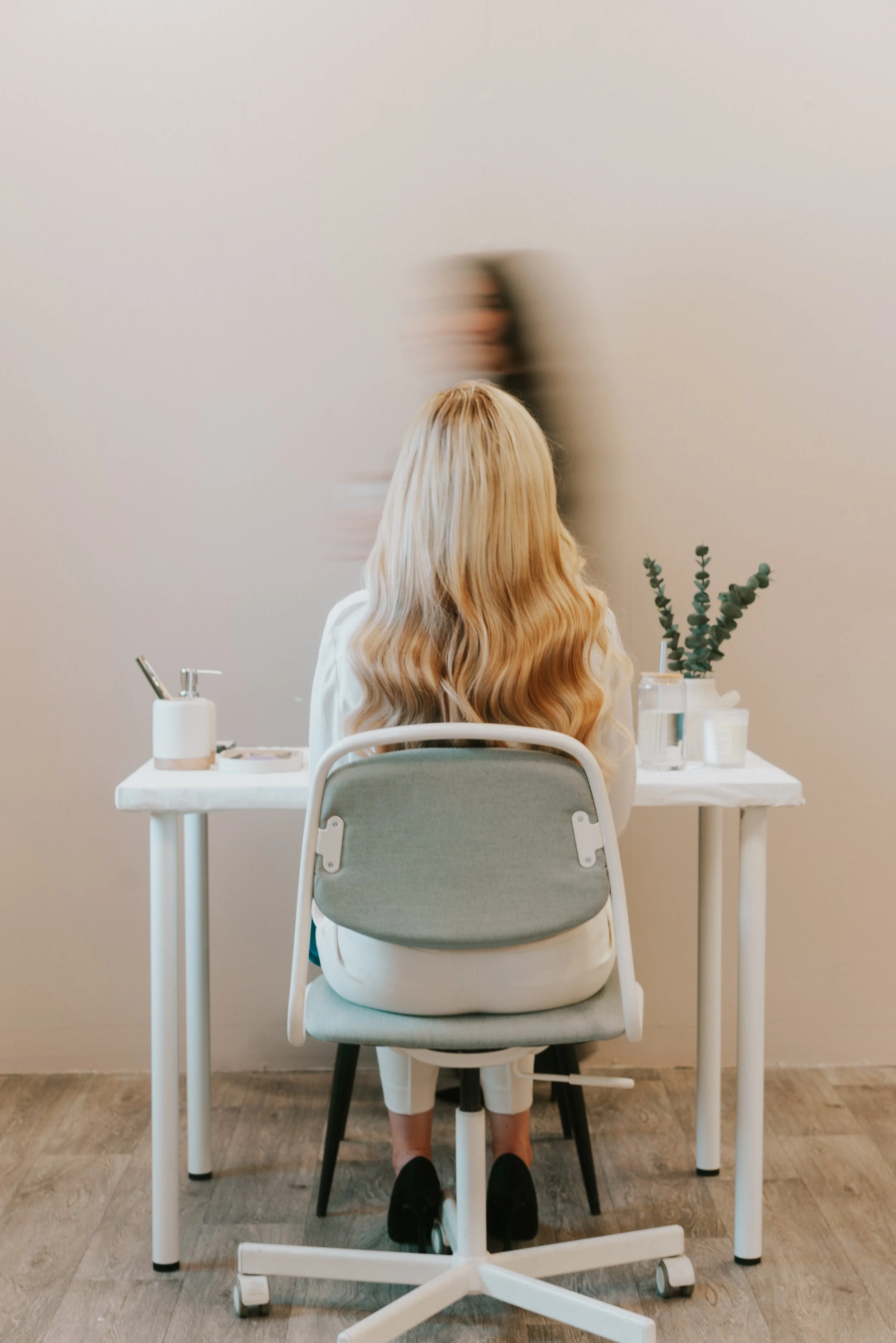 Ultimate Beginners Course — Young Nails Training