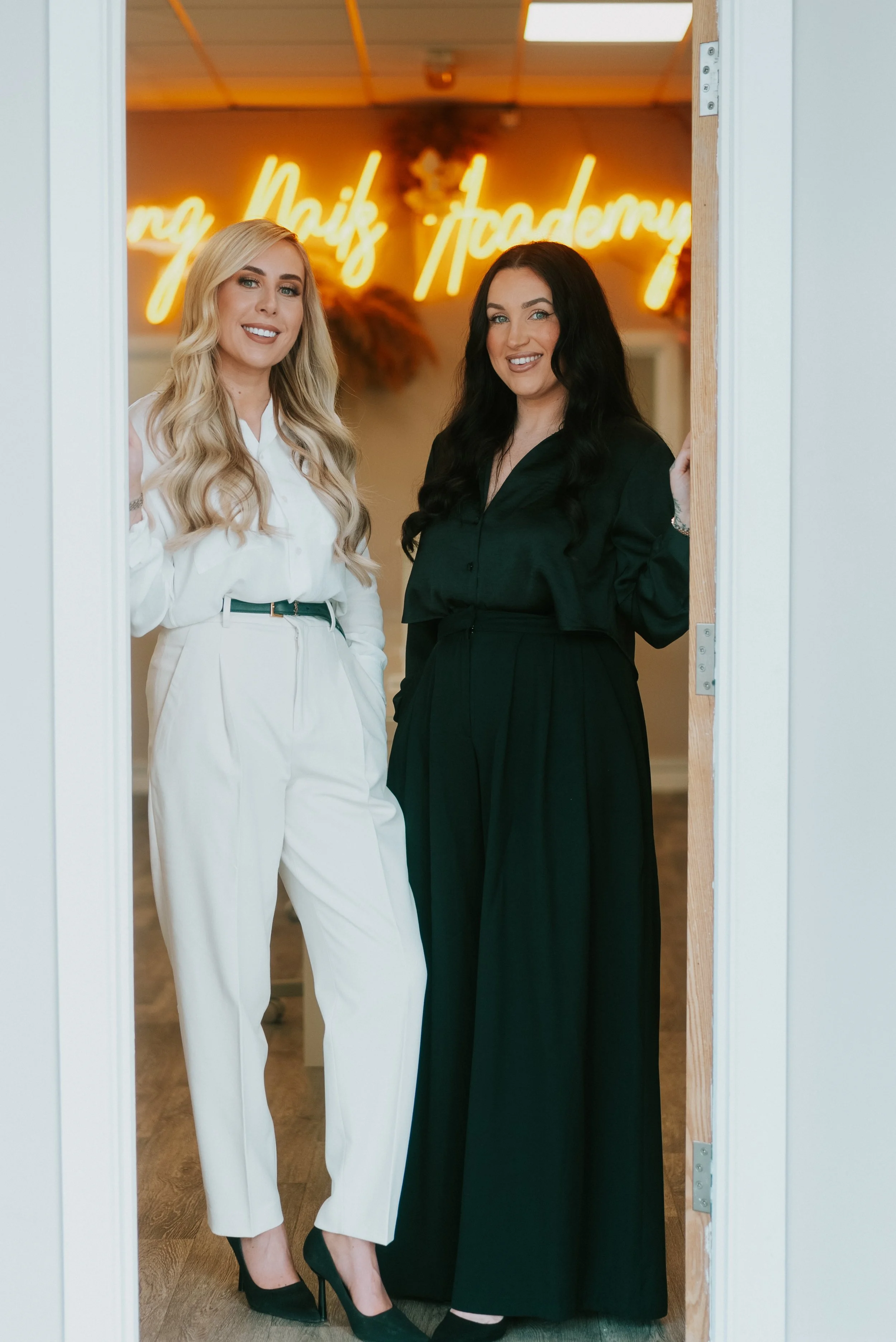 Ultimate Beginners Course — Young Nails Training