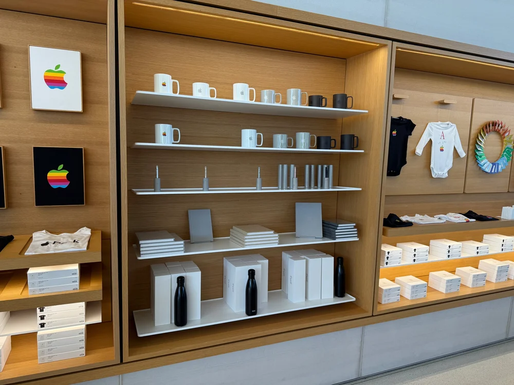 Apple Park Visitor Center - Here is all the exclusive merch you can buy ...