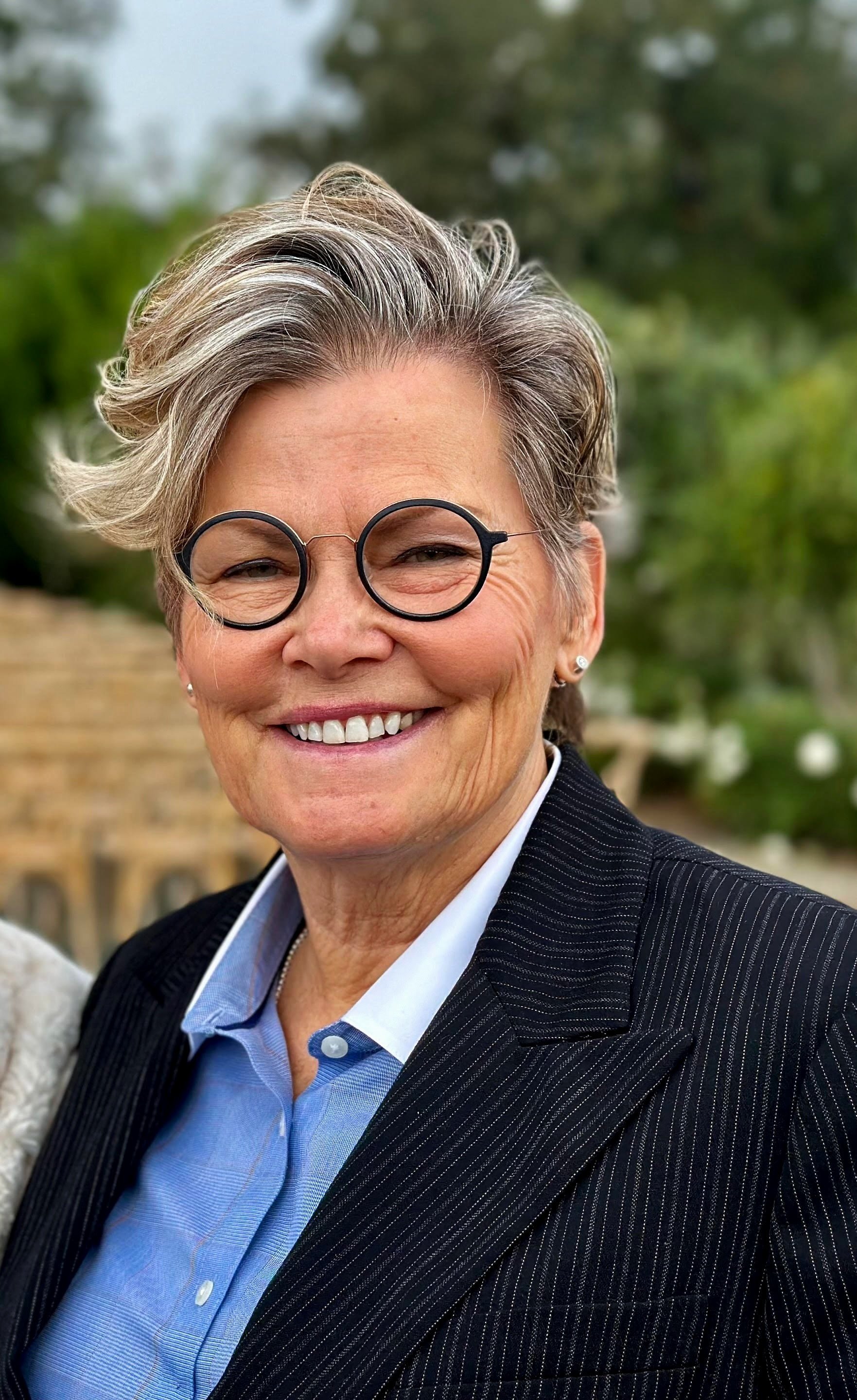 Our Team — PAX sapiens