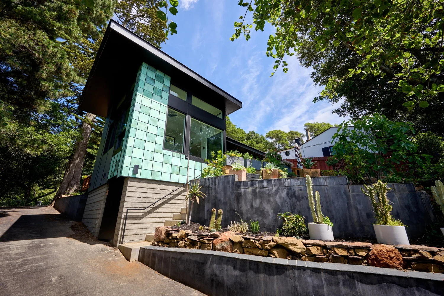 RADIANT HILLS HOUSE — Design Draw Build – Architects & Builders