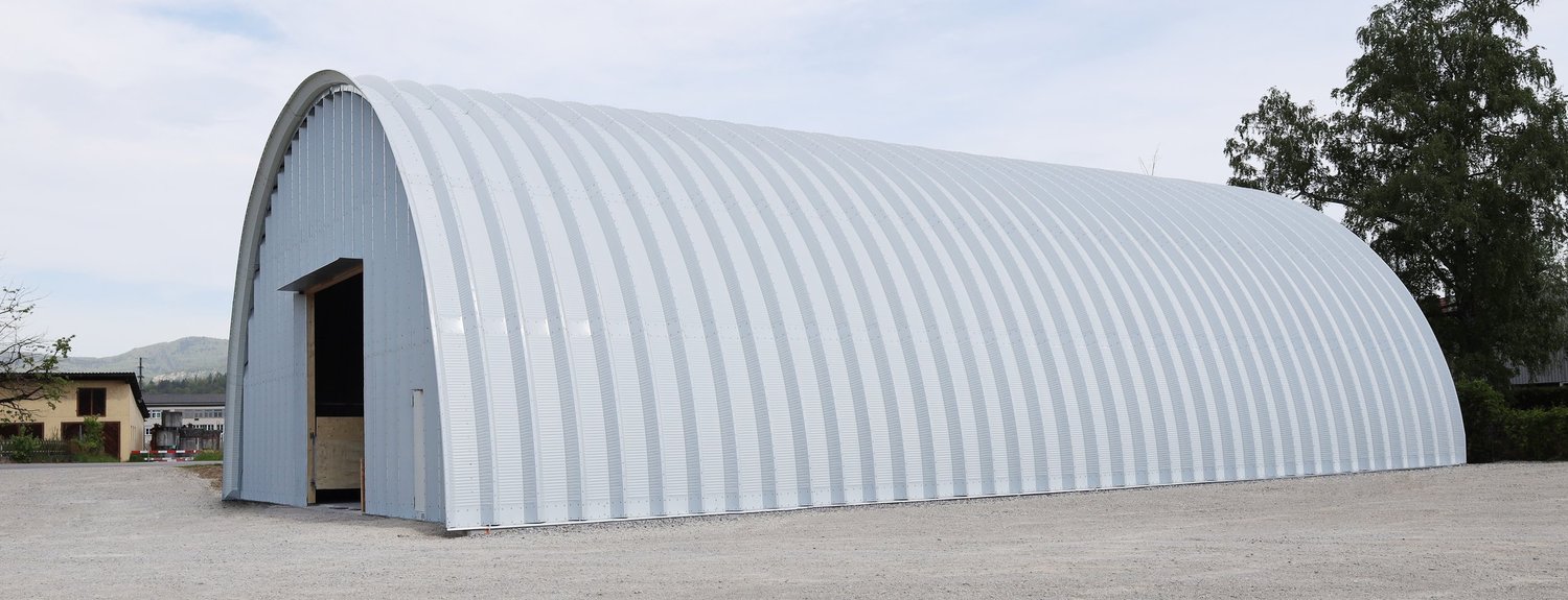 Trapezblech-Bogenhalle — Peter Boss AG
