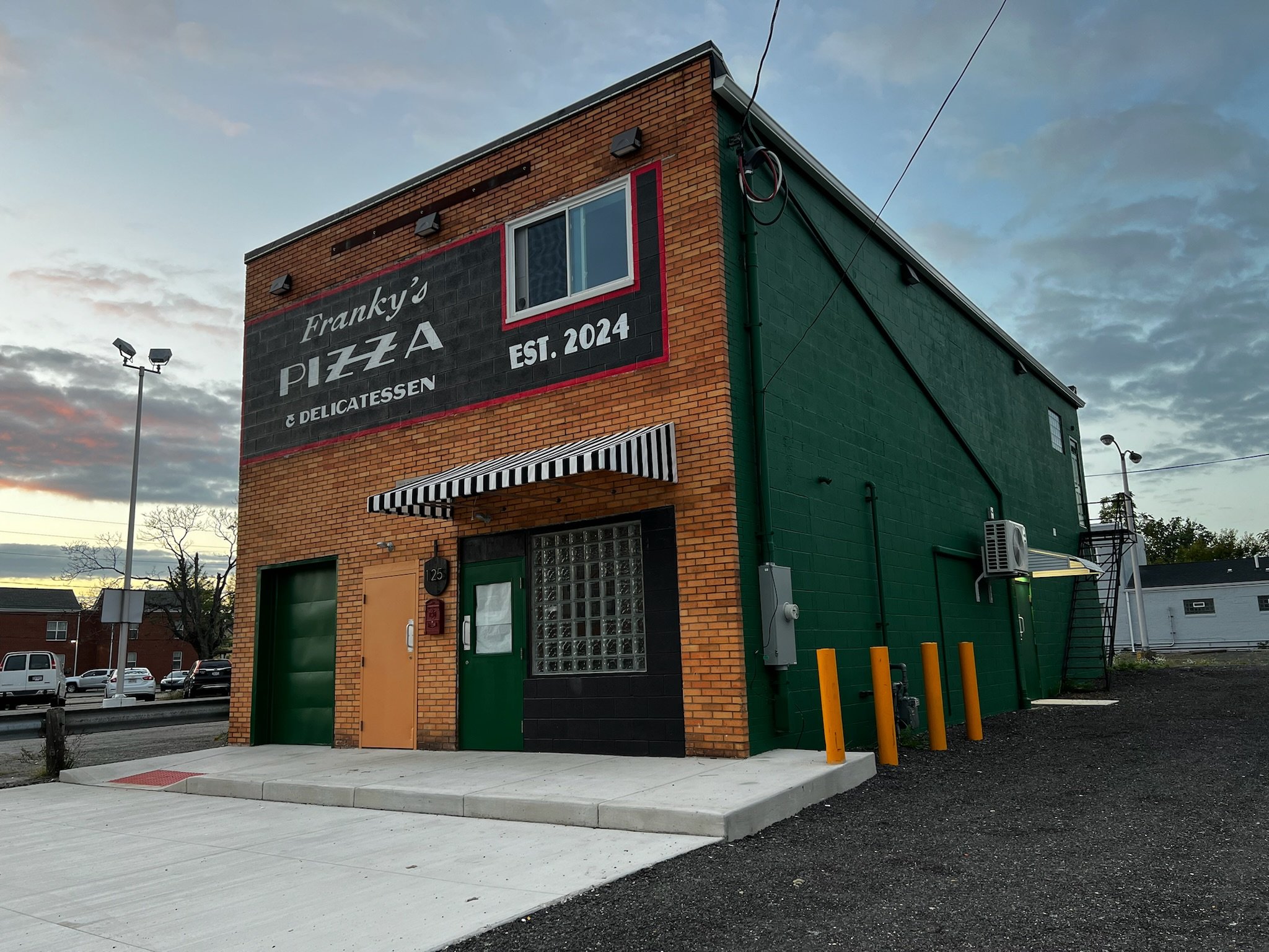 Locations — Franky's Pizza & Delicatessen