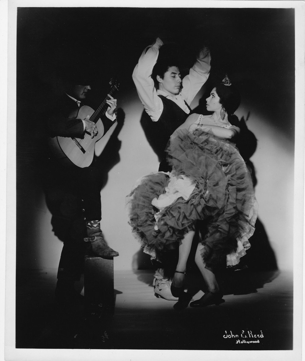 Flamenco Dinner Show — El Cid Sunset