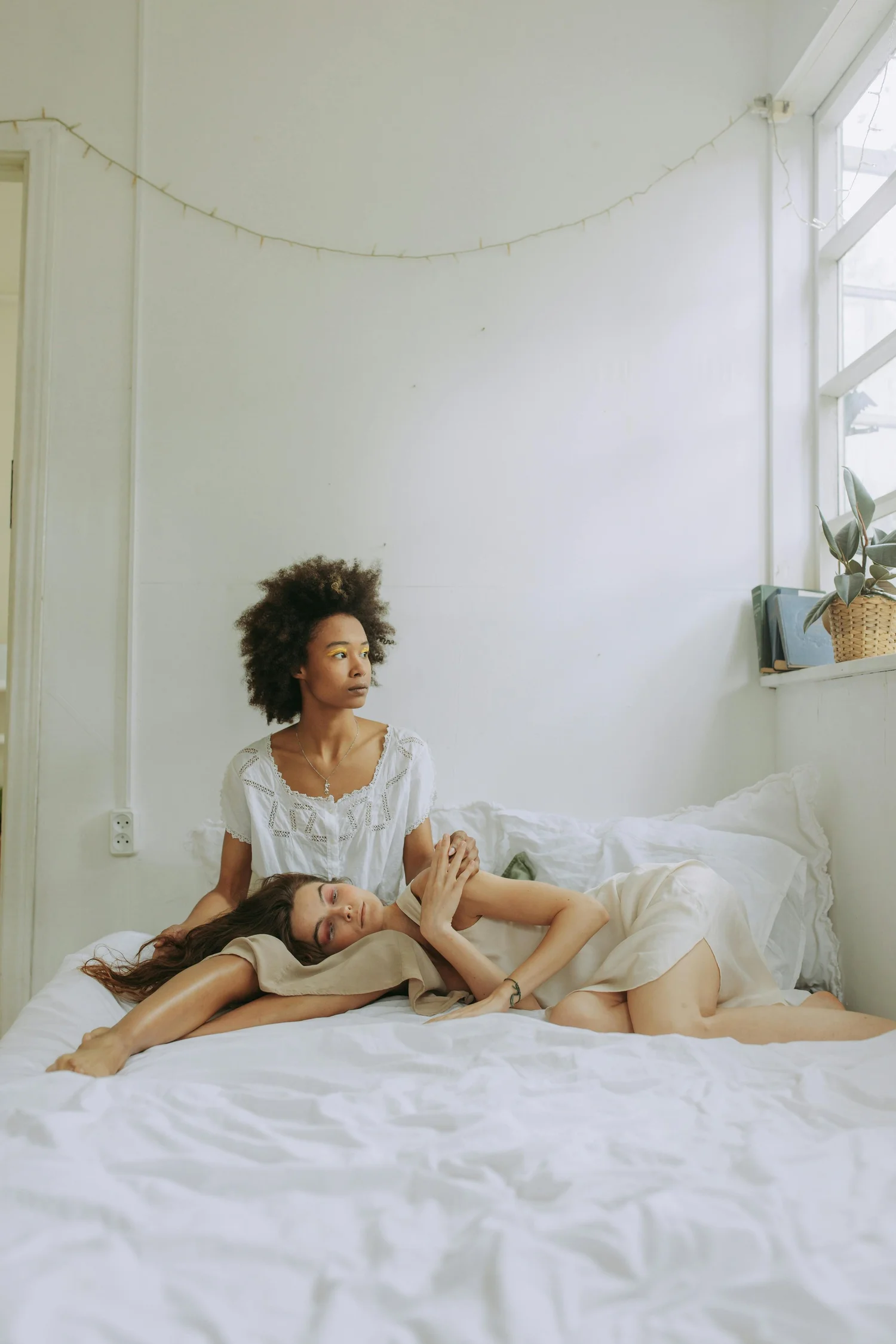 Here's How To Respond To Trauma Dumping And When It's Okay