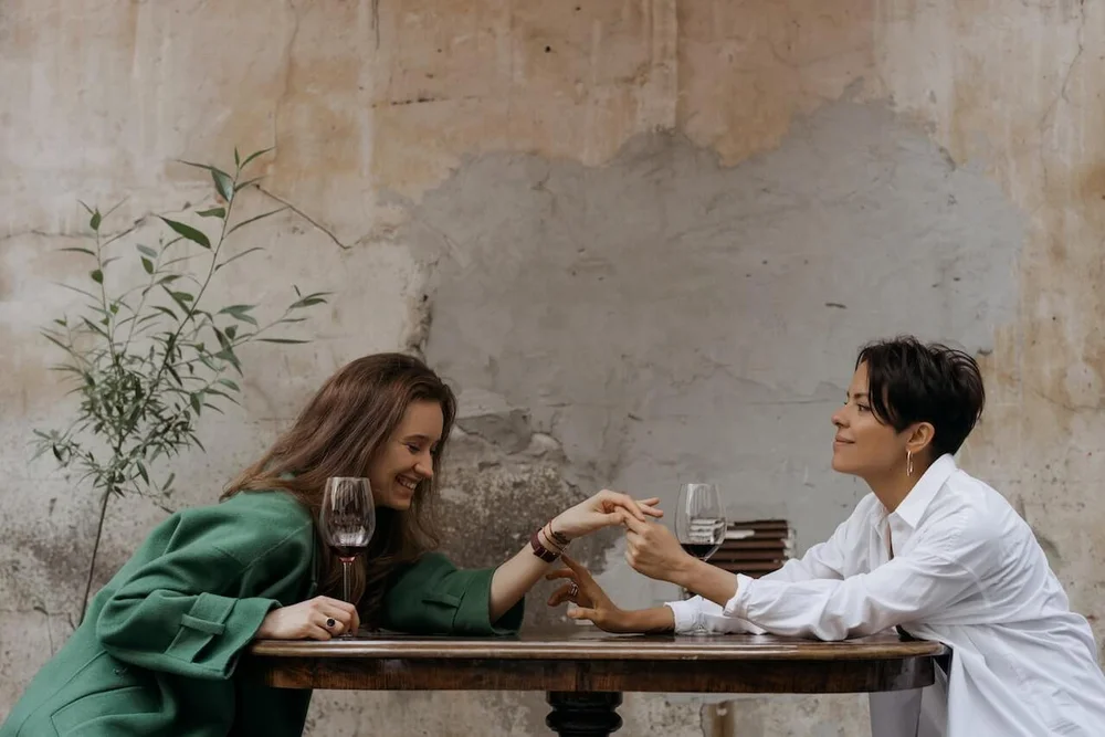 A Therapist Explains Why Love Shouldn't Be Unconditional