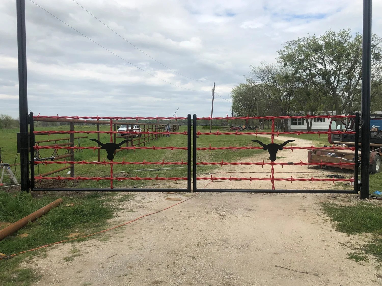 Custom Gates in Fort Worth | Bob Davis Fences