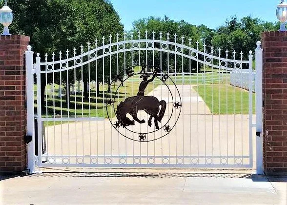 Custom Gates in Fort Worth | Bob Davis Fences