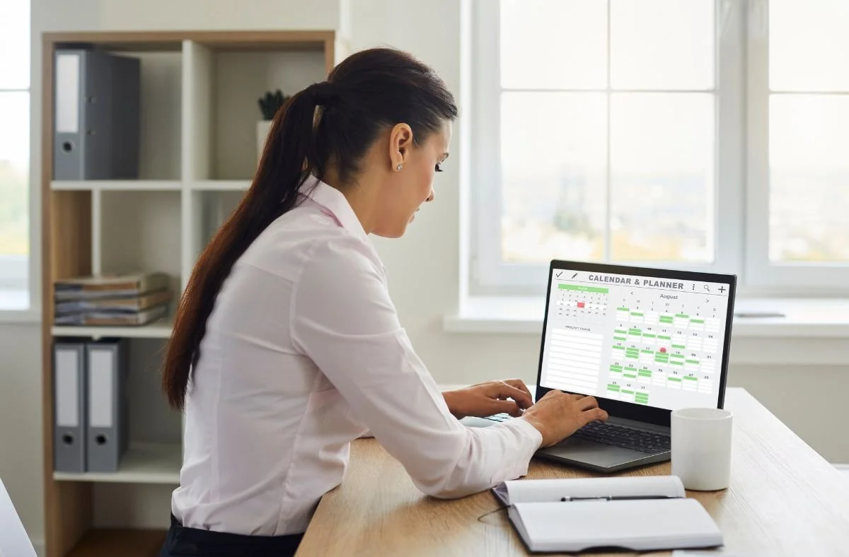 BUSY BEES SUPPORT Online Business Manager | Business Systemisation ...