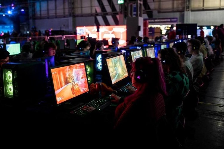 LAN — Insomnia Gaming Festival #i74