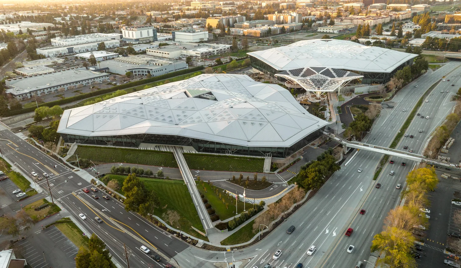 NVIDIA Pedestrian Bridge — Sares Regis