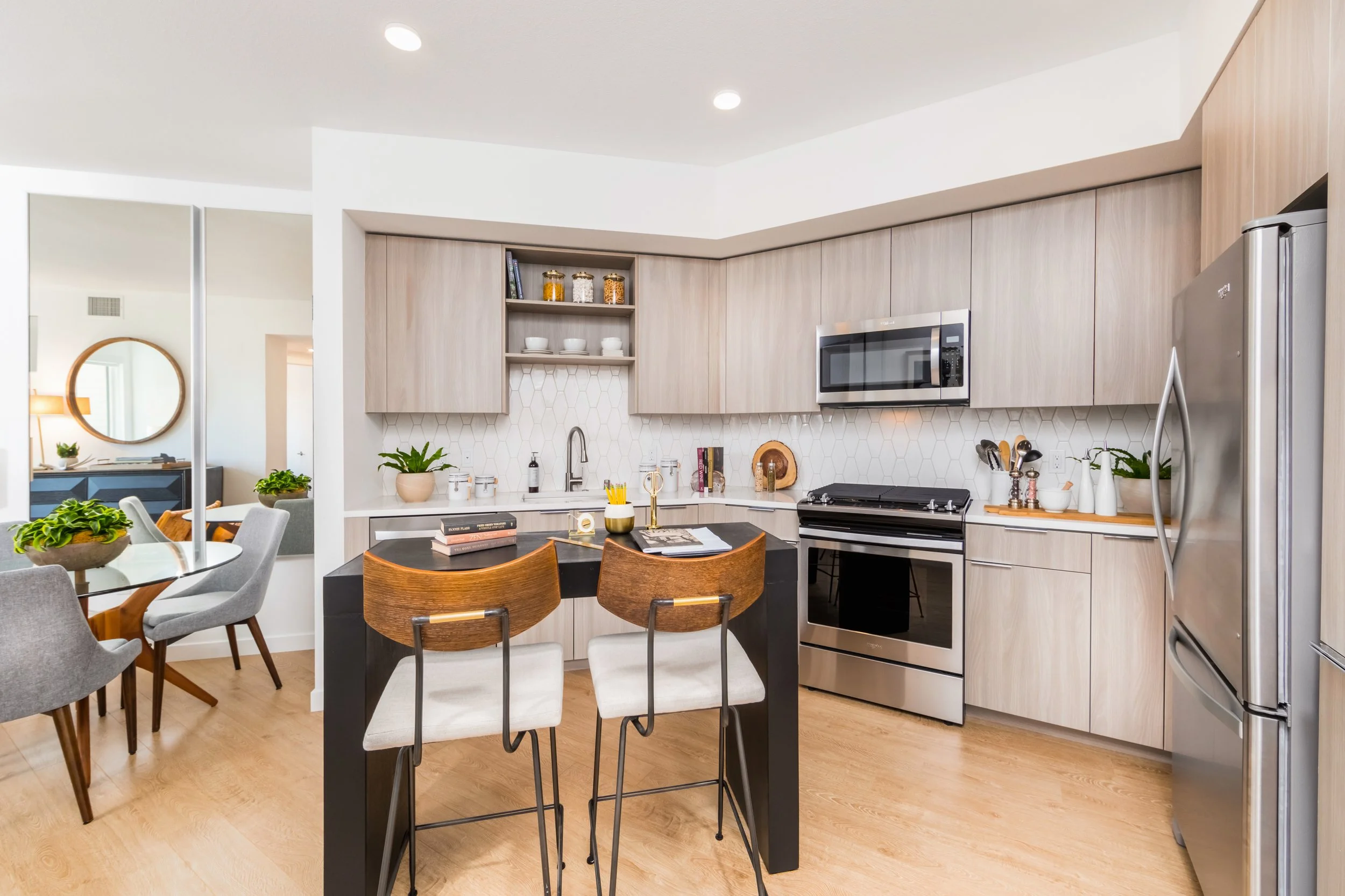 Commercial Development + Advisory — Sares Regis