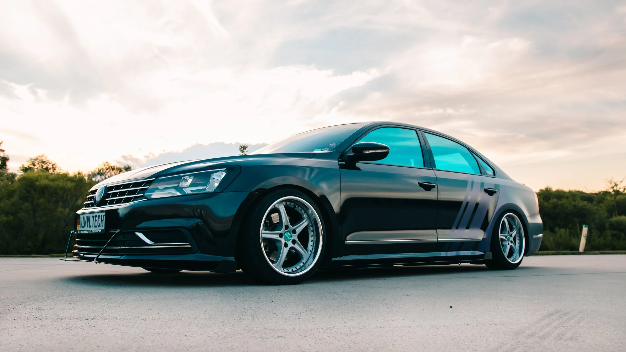 Vinyltech Signs & Graphics