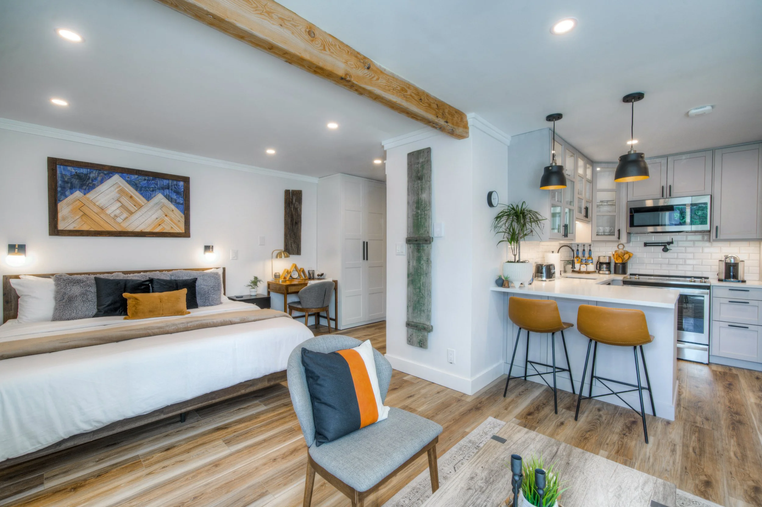 Photos by Logan Kraus