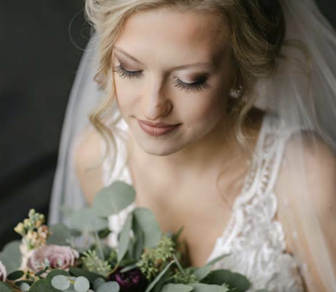 Real Wedding Review 💍 Emily + Zach — La Crosse Wedding EXPO