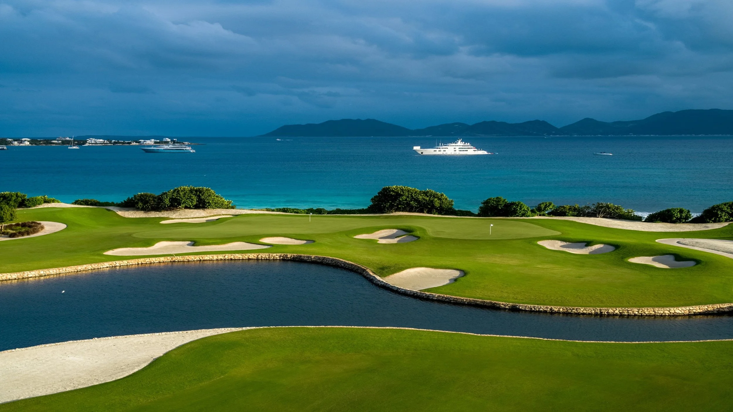 Luxury Global Golf Cruises | Premium Golfing and Seafaring Experiences.
