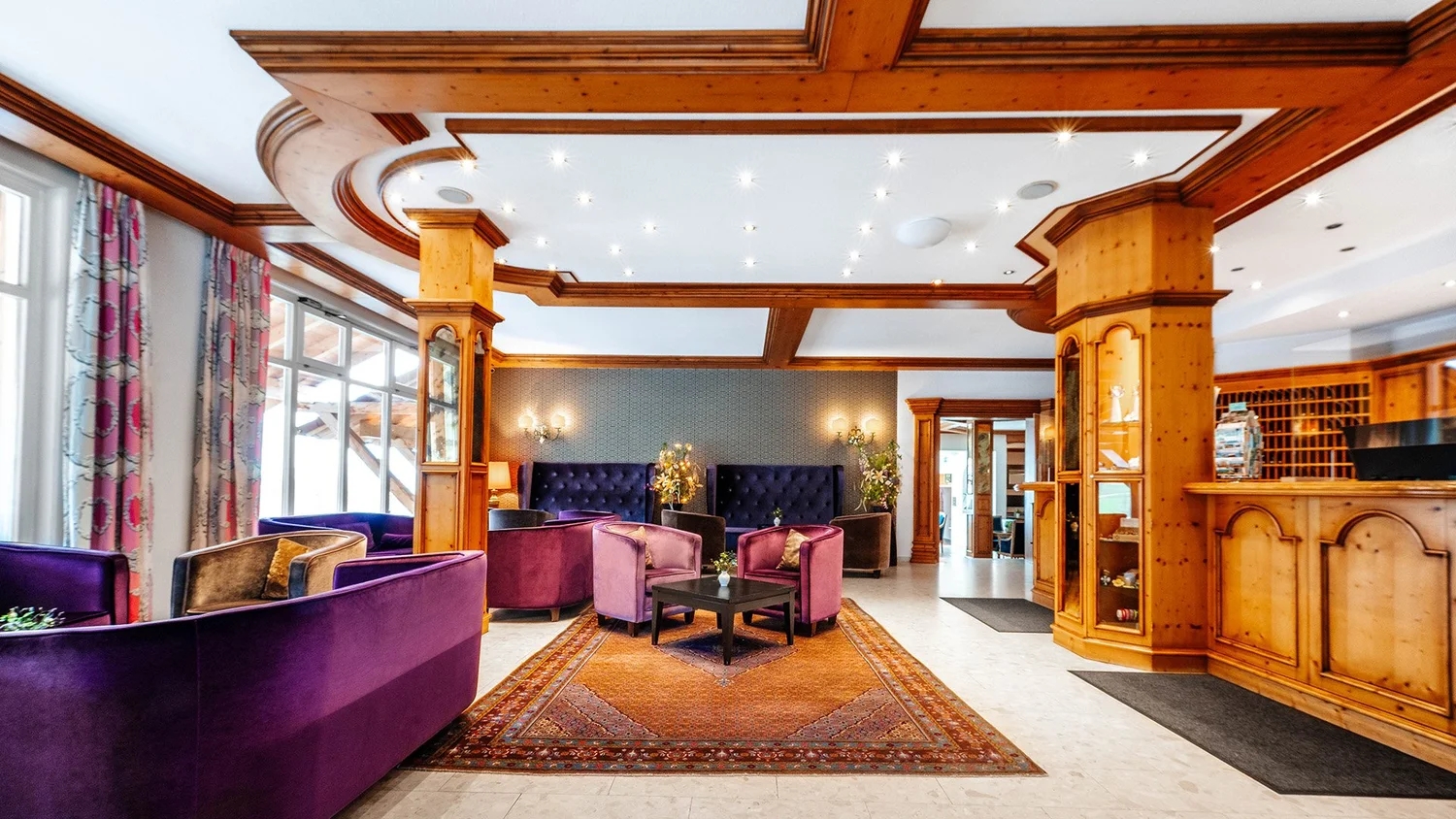 Burghotel am Hohen Bogen — Donna Hotels & Resorts