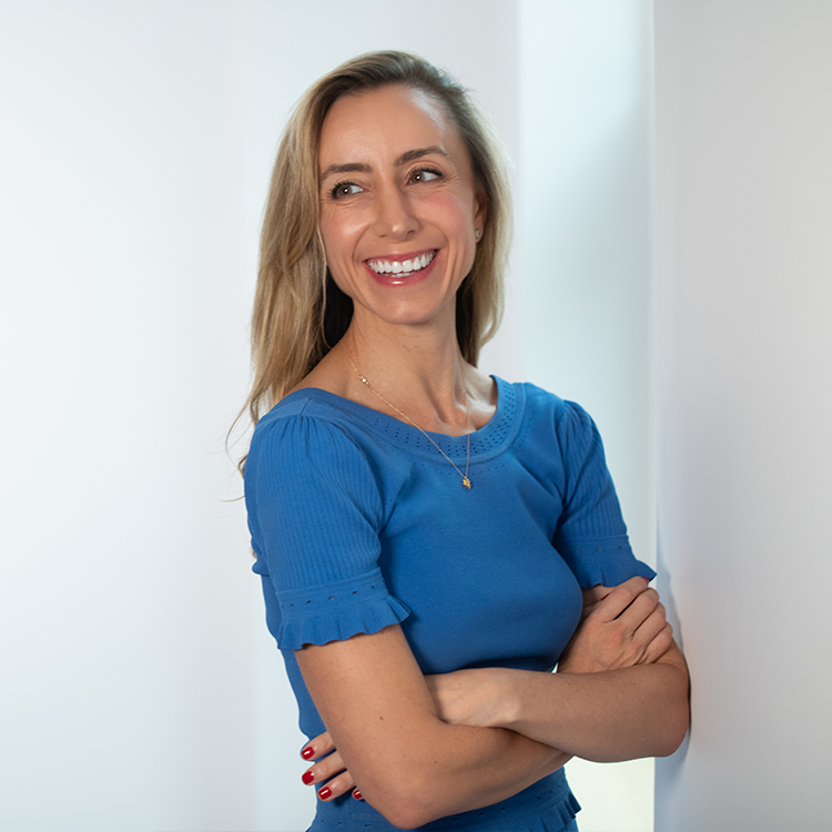 Rede Partners | Alexandra Bazarewski
