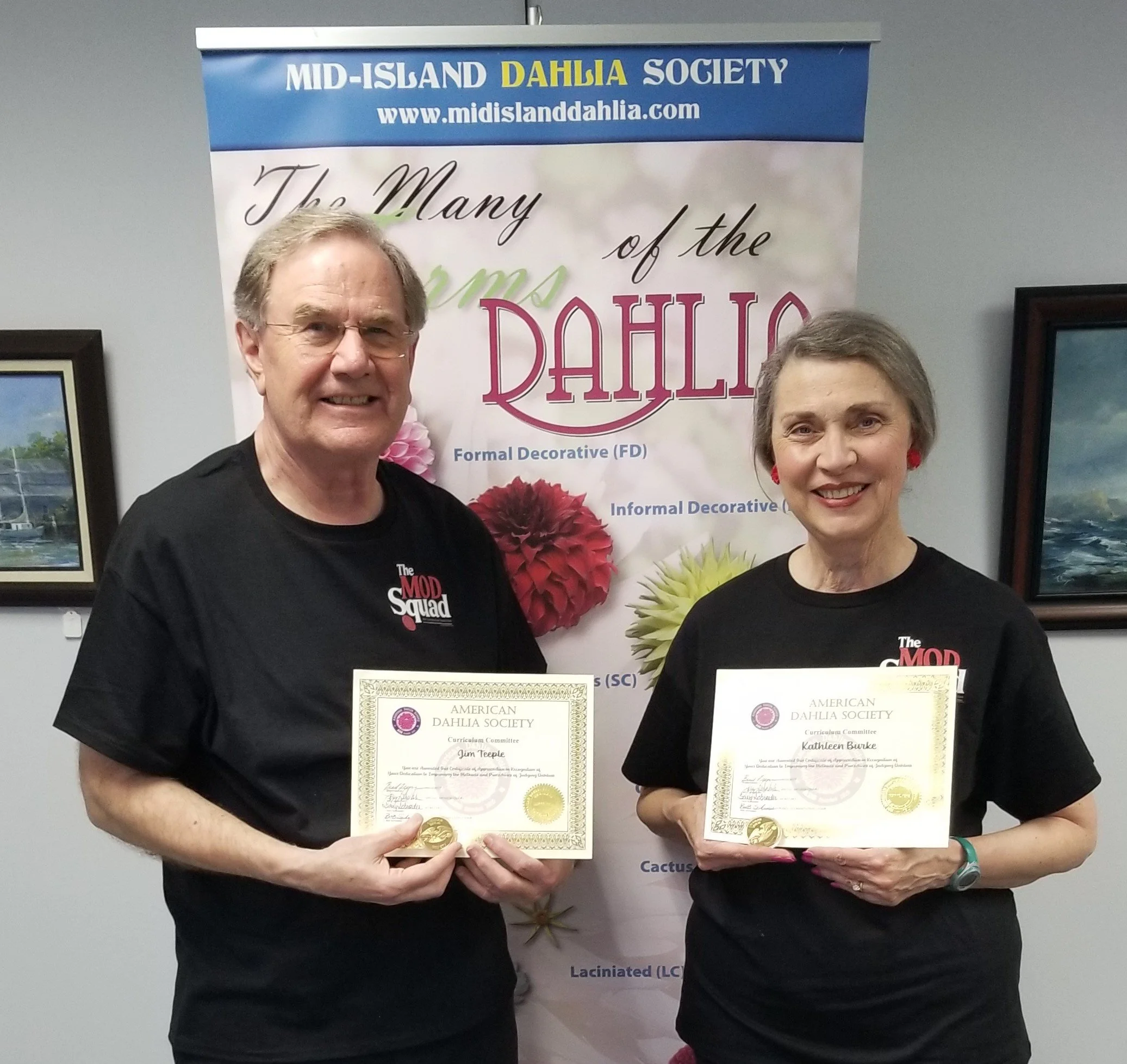 Jim Teeple and Kathy Burke awarded ADS medals. — Mid Island Dahlia Society