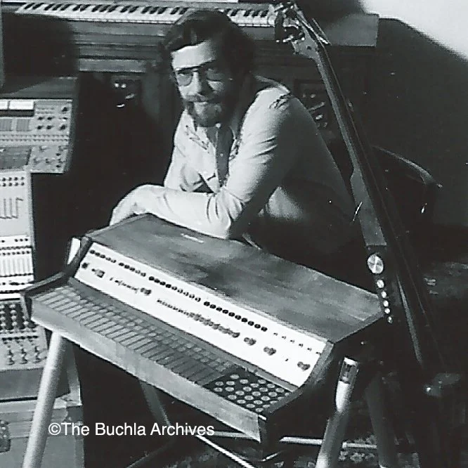 Buchla 400 Overview — The Buchla Archives