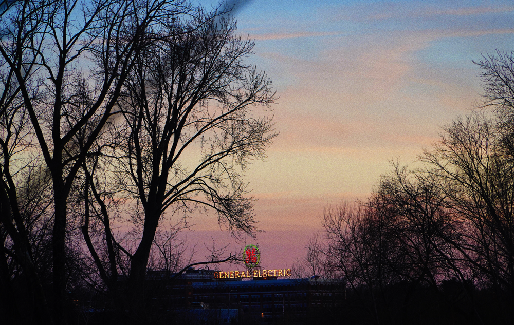Moon & River Cafe