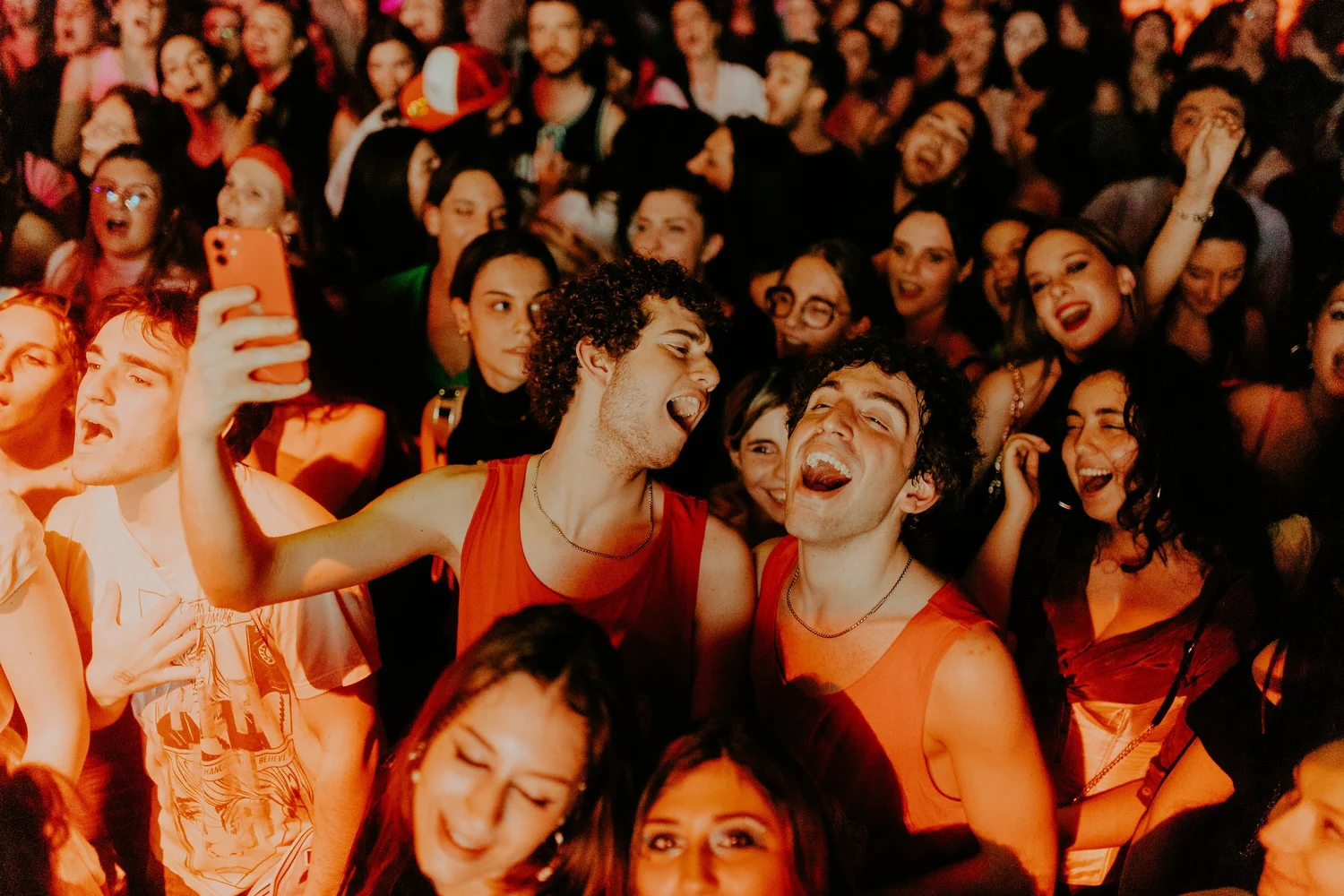 TOUR — Teenage Dream Party