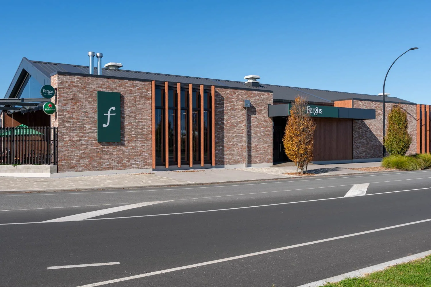 Rototuna Bar & Restaurant — BCD Group