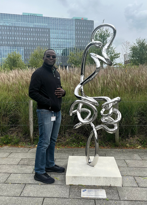 „I see international collaboration as doing science without boundaries ...