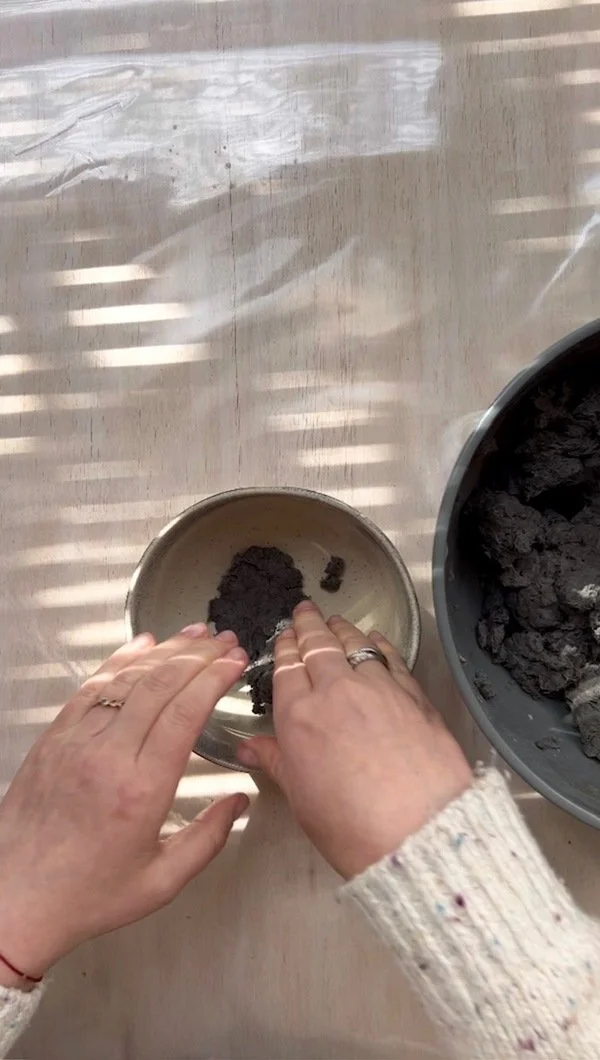 DIY Paper Pulp Flower Holder – Easy Tutorial for a Rustic, Handmade ...