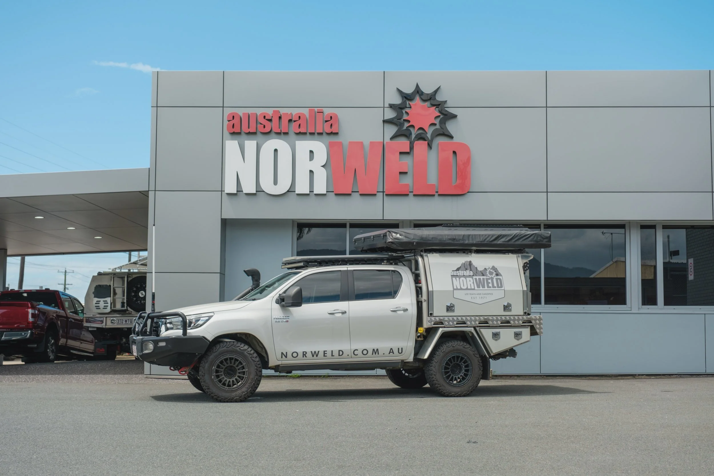 Overlanding in the Rainforest of Australia — Bound For Nowhere