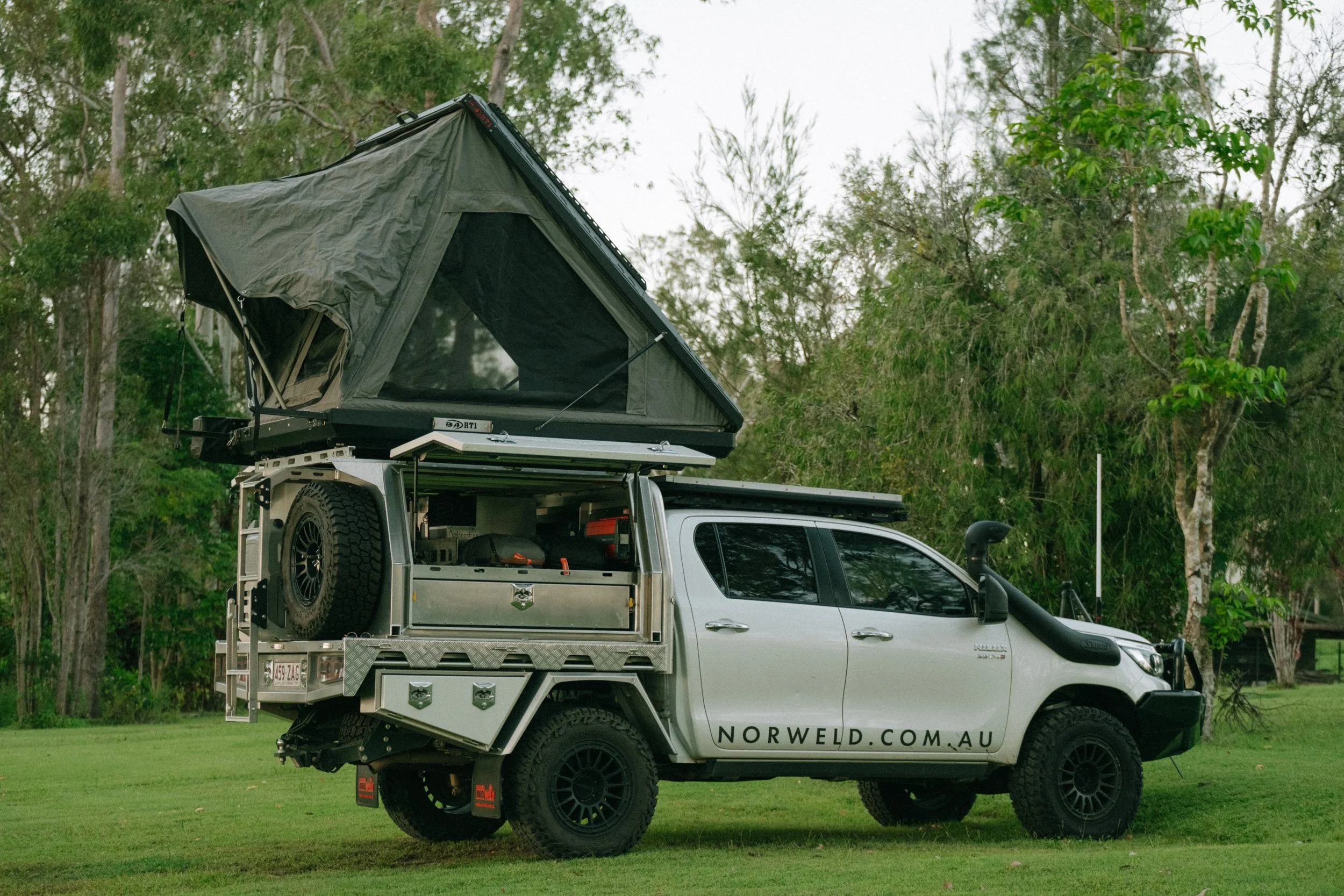 Overlanding in the Rainforest of Australia — Bound For Nowhere