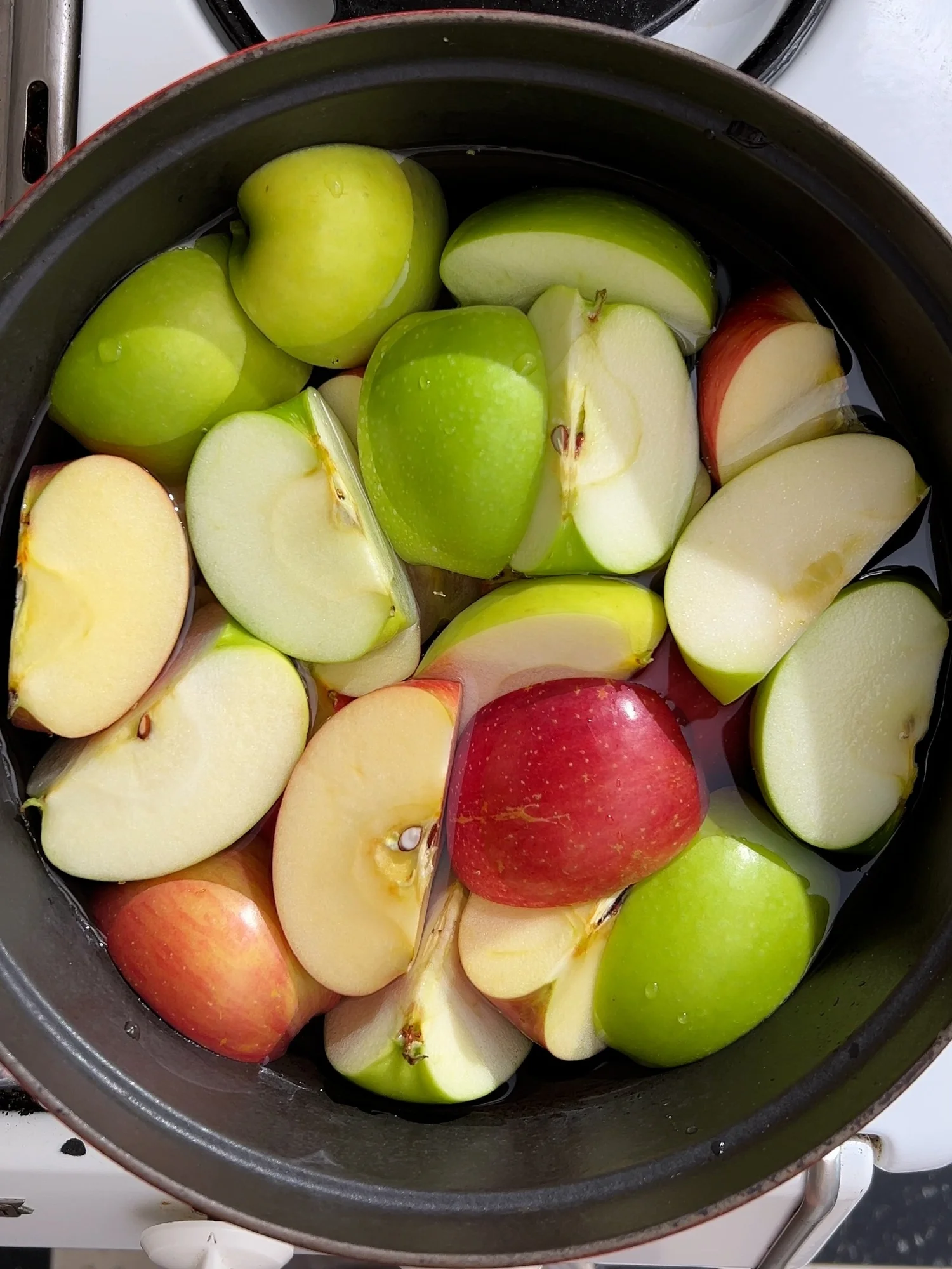 How to Make Homemade Apple Jelly: — Rie McClenny