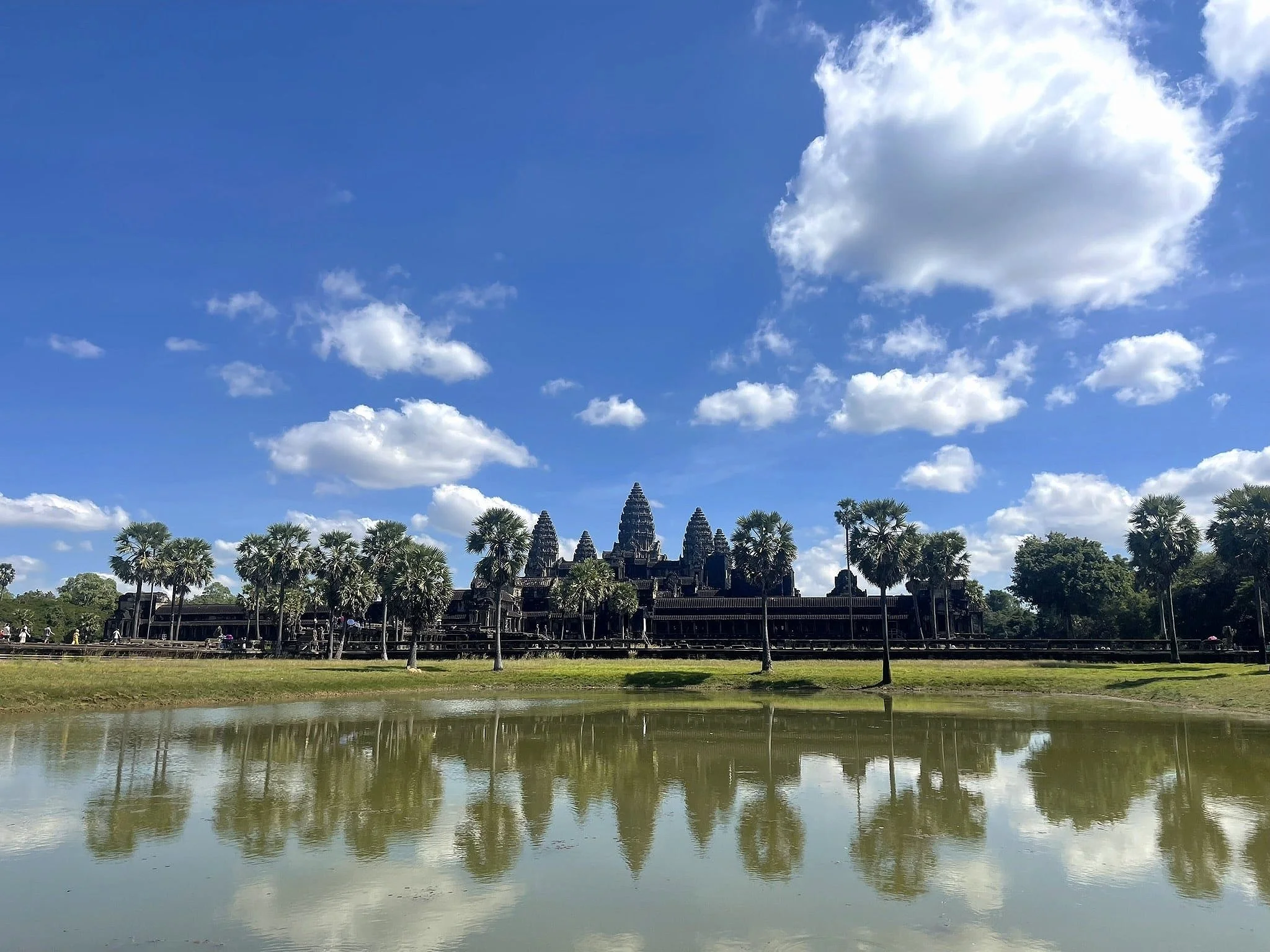 Best Day Trips From Siem Reap: Temples, Floating Villages & Waterfalls ...