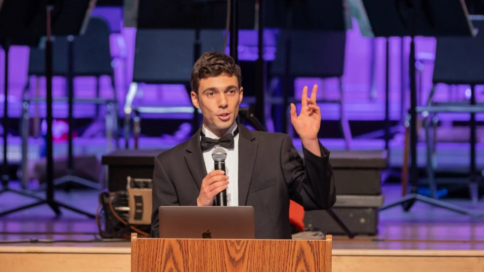 Luca Antonucci Conductor & Educator