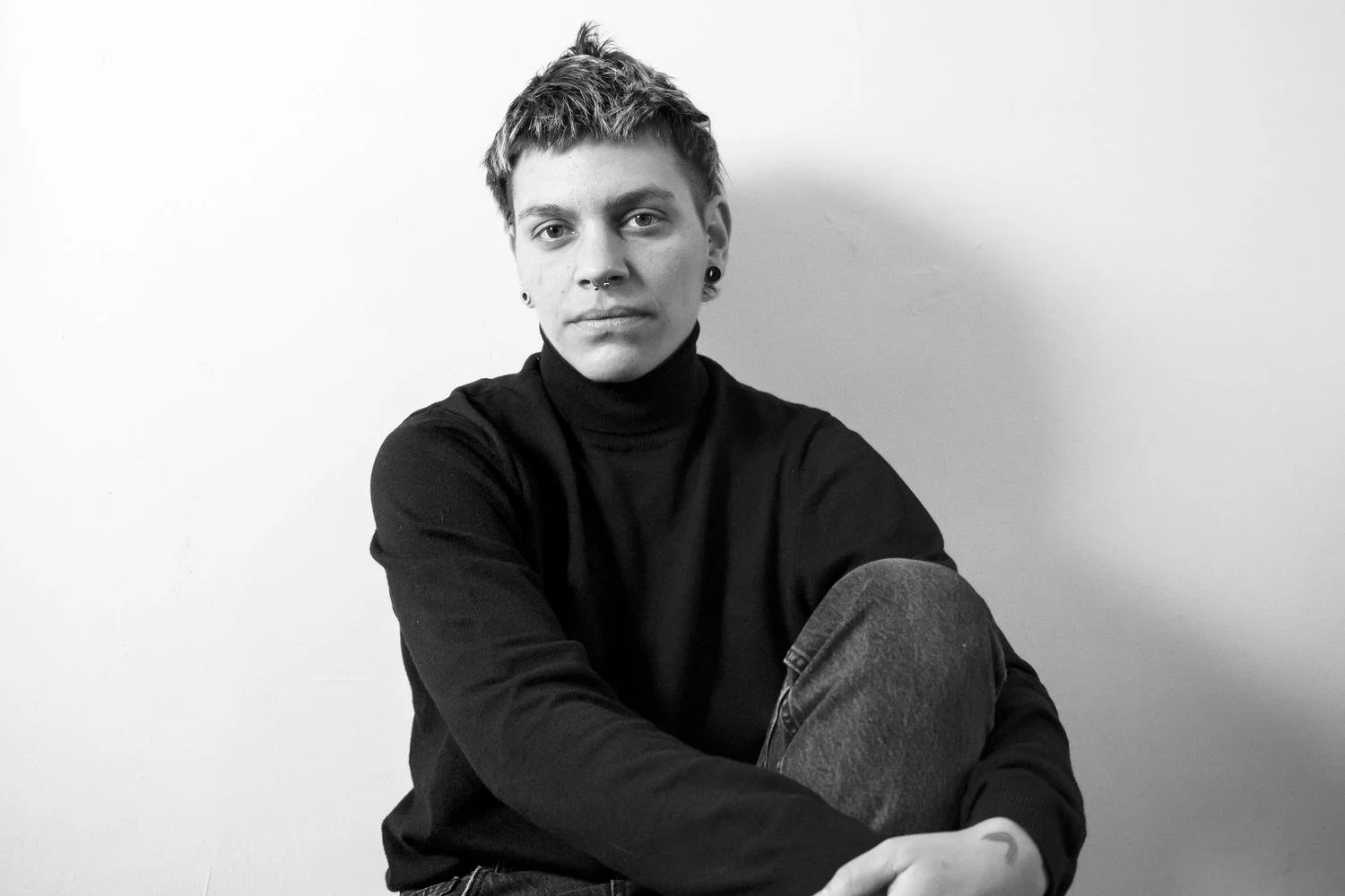 A Picture of the Materiality of Light and the Toxins of Plants — V-F-X Ljubljana