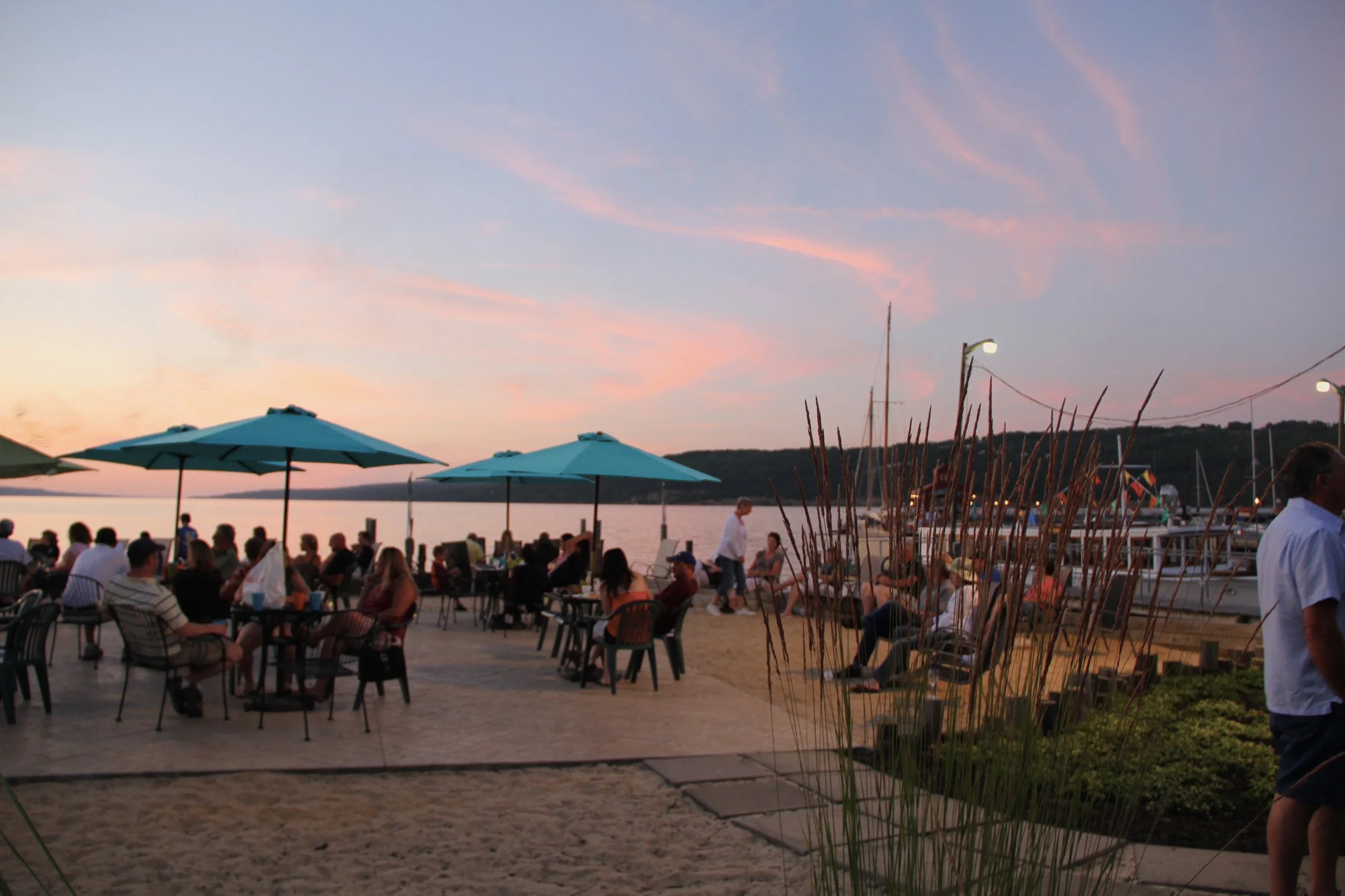 Seneca Harbor Station Restaurant — Restaurants, Places to Eat — The ...