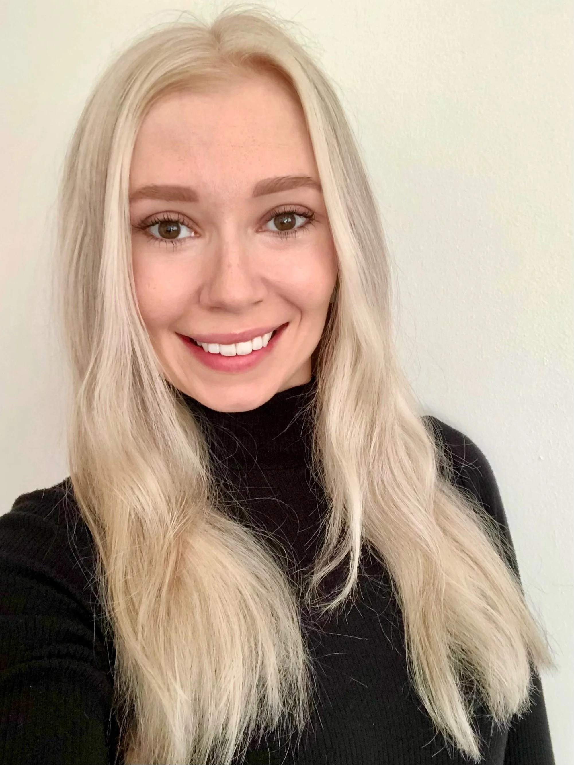 Meet Our Team — Canadian Advisory of Women Immigrants