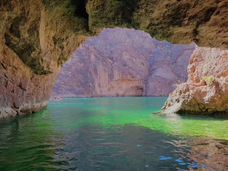 Emerald Cave Kayak Tour by Kayak Lake Mead