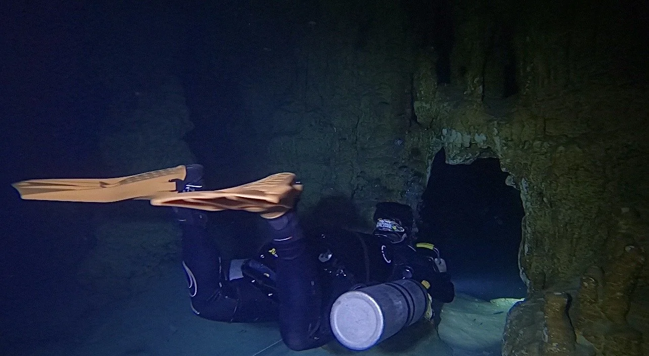 Cenote Diving in Tak Be Luum. The Gate of Hell - Rigo The Cenote Guide