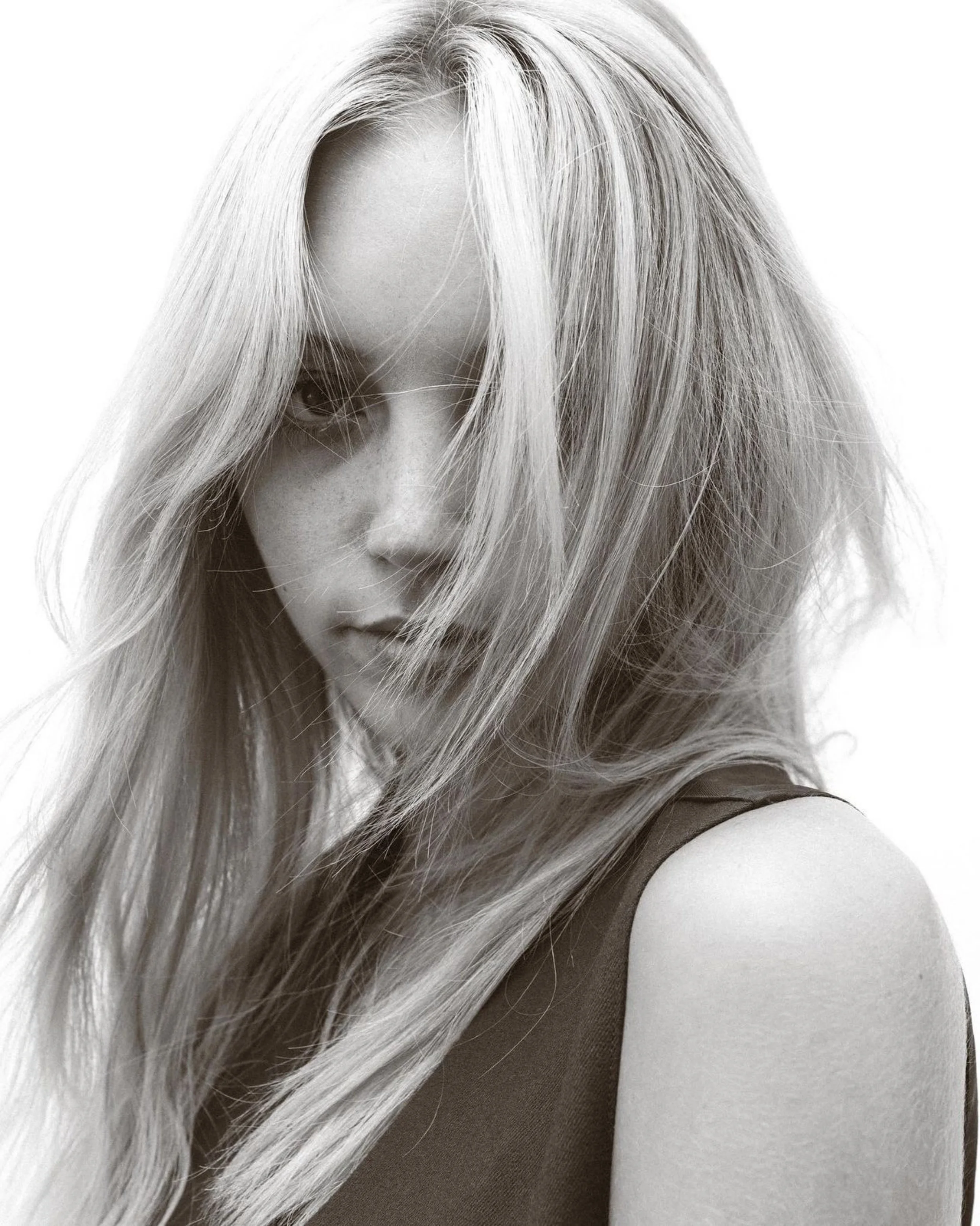 AVA MOSELLE — Evolve Model Management