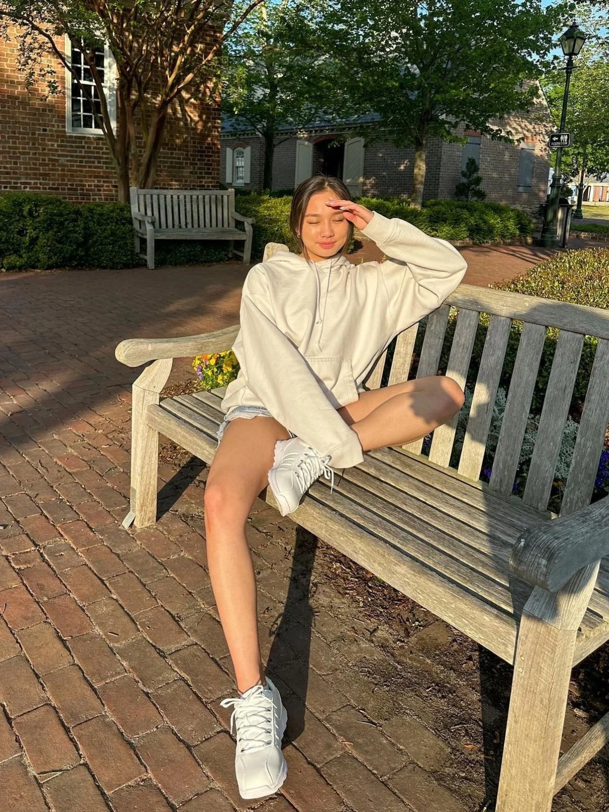 RACHEL LAM — Evolve Model Management