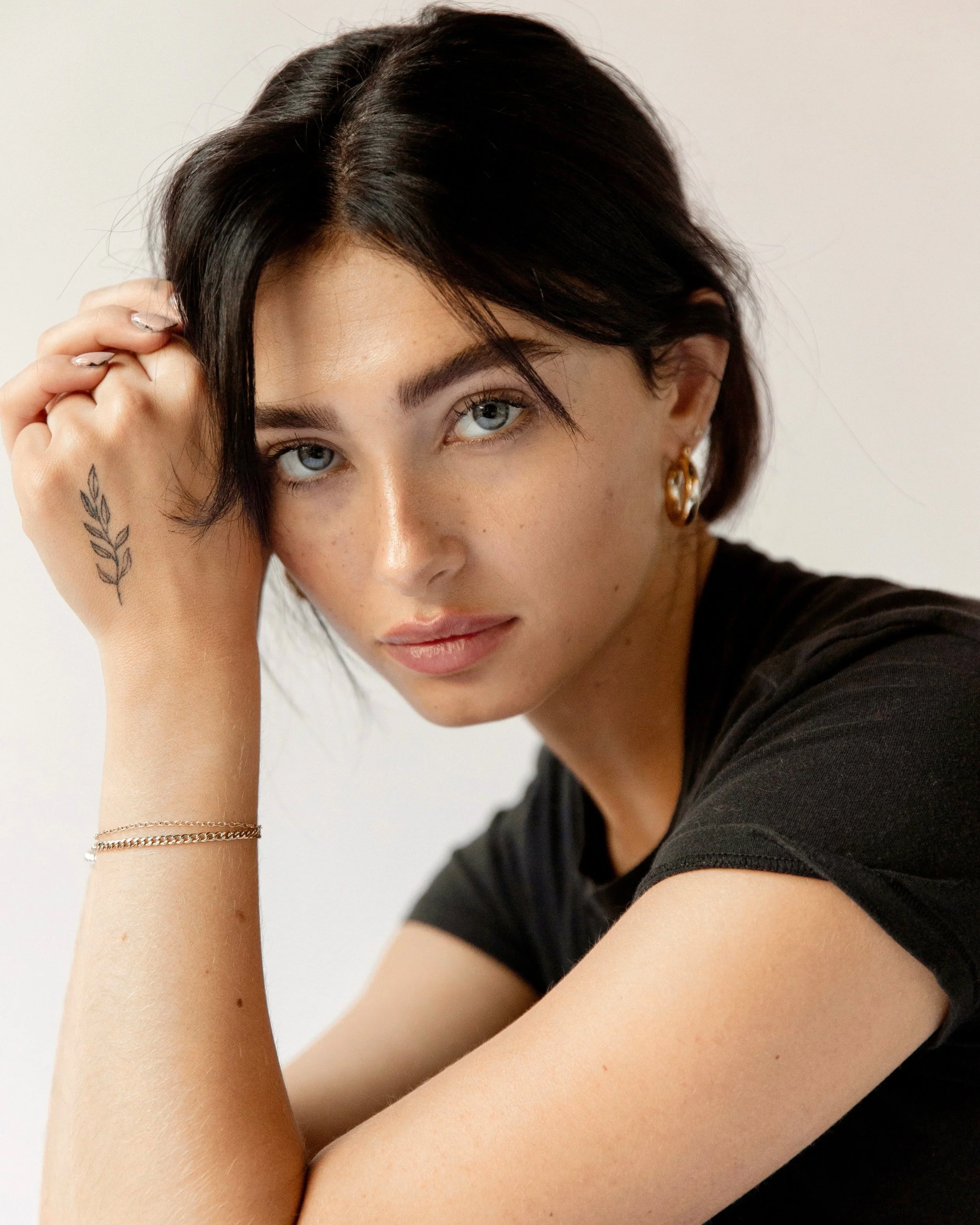 MELODY MILES — Evolve Model Management