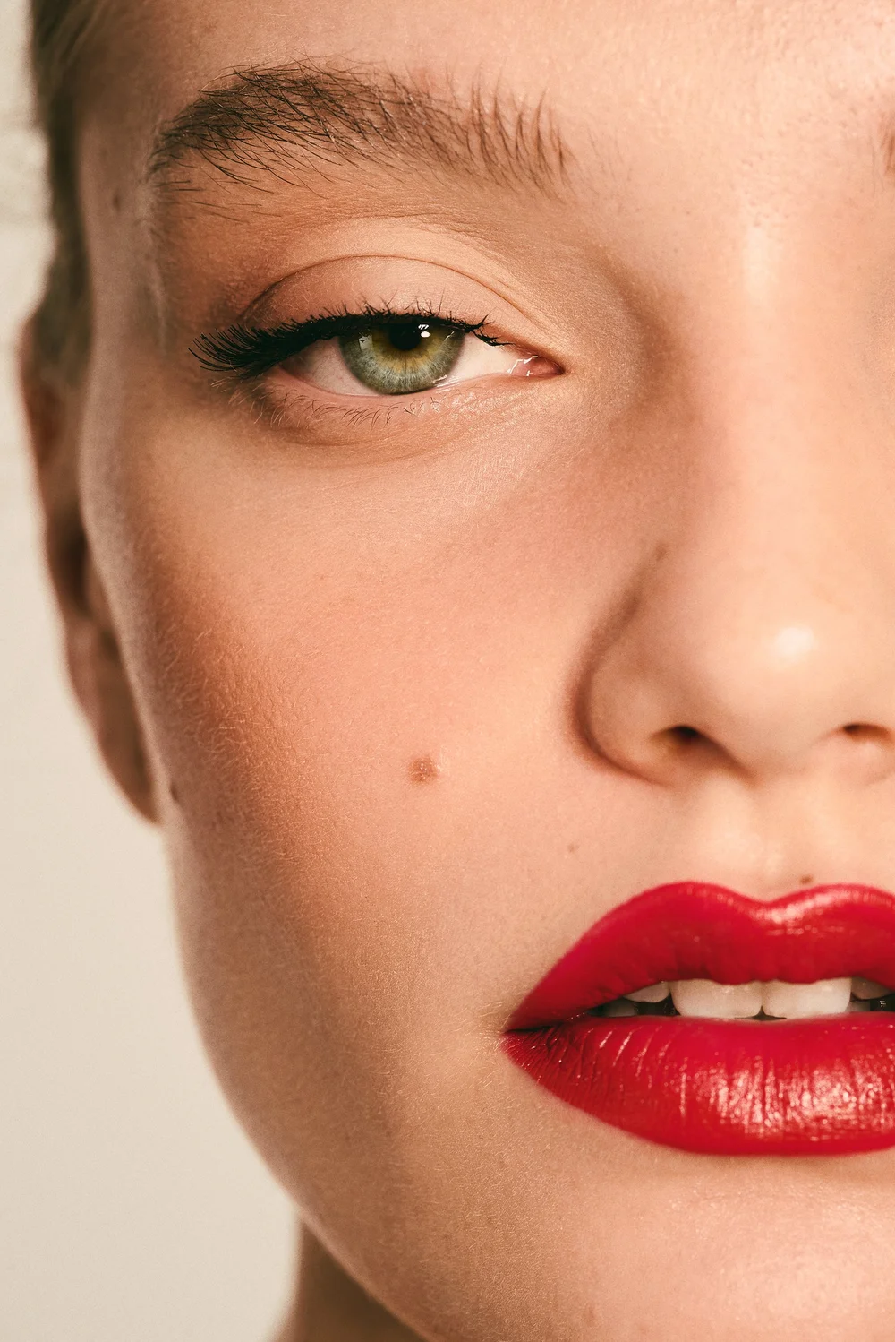 Contact — Evolve Model Management