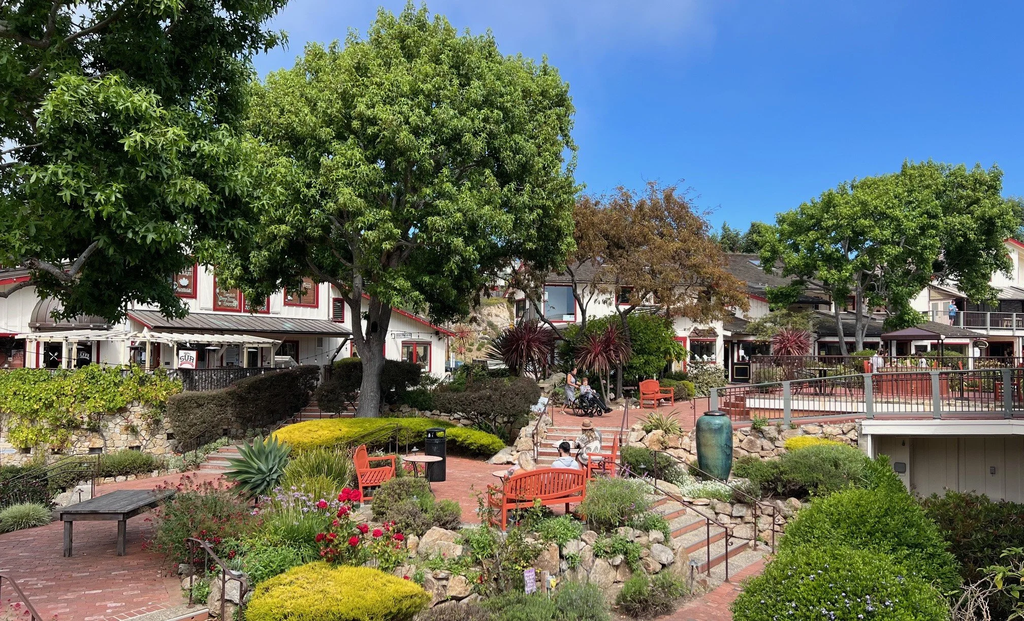 Location — The Barnyard Shopping Village Carmel