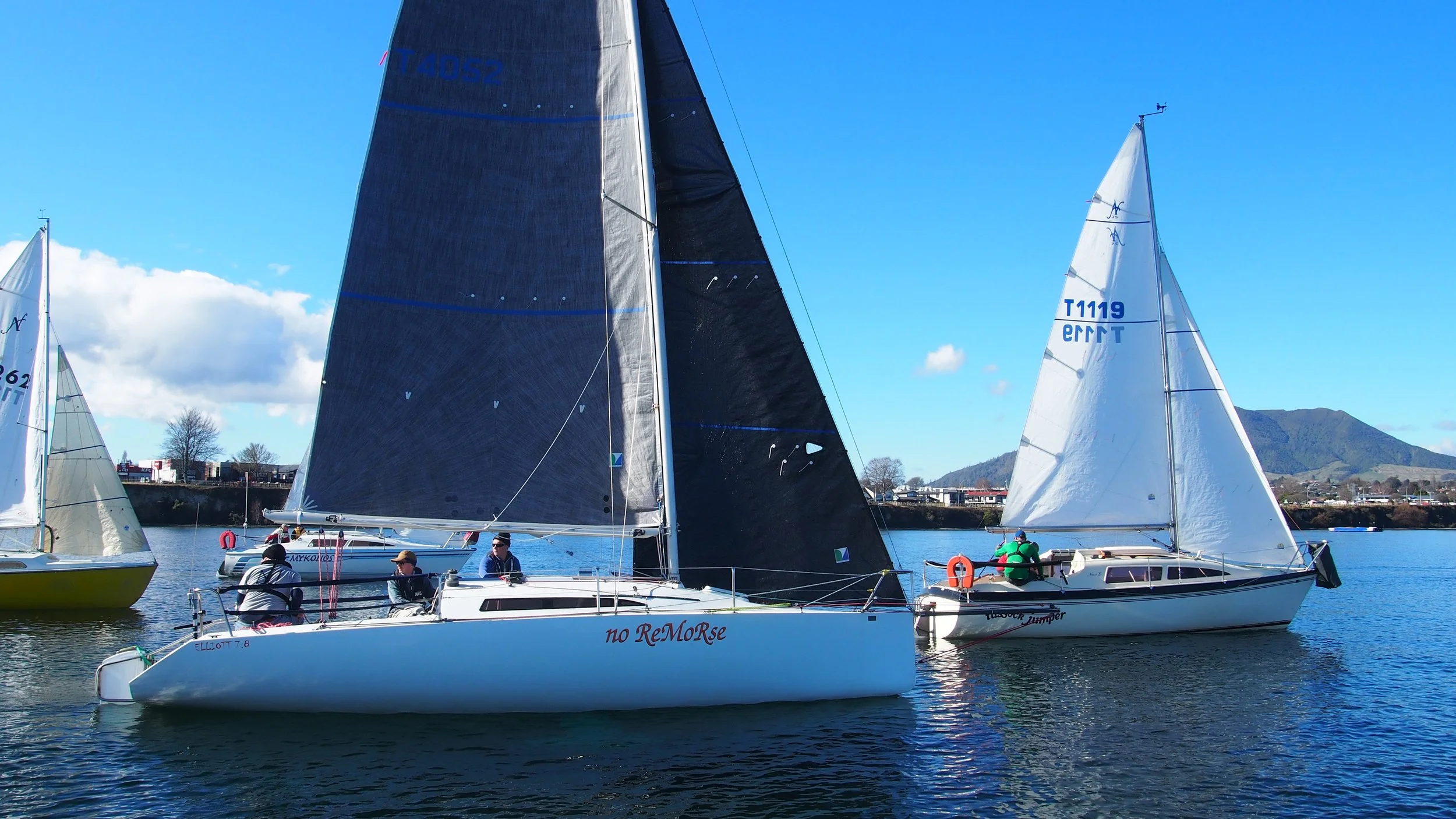 Trailer Yacht/Keeler Sailing — Lake Taupo Yacht Club