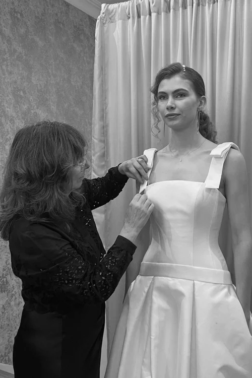 SASSI HOLFORD — Anne Priscilla Bridal