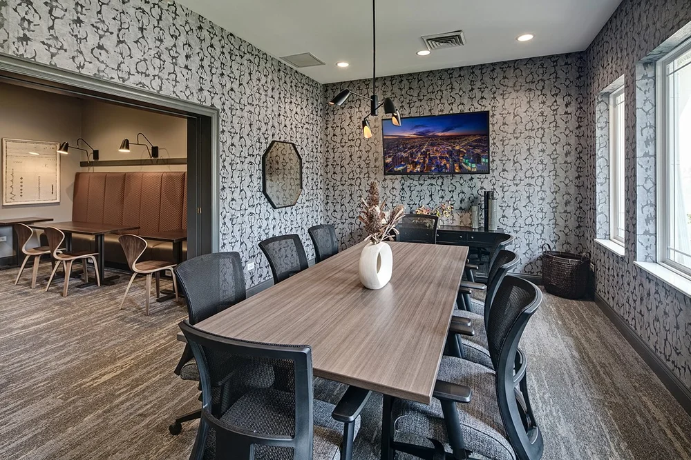 Multifamily Renovation | AMLI at Seven Bridges | Woodridge, Illinois ...